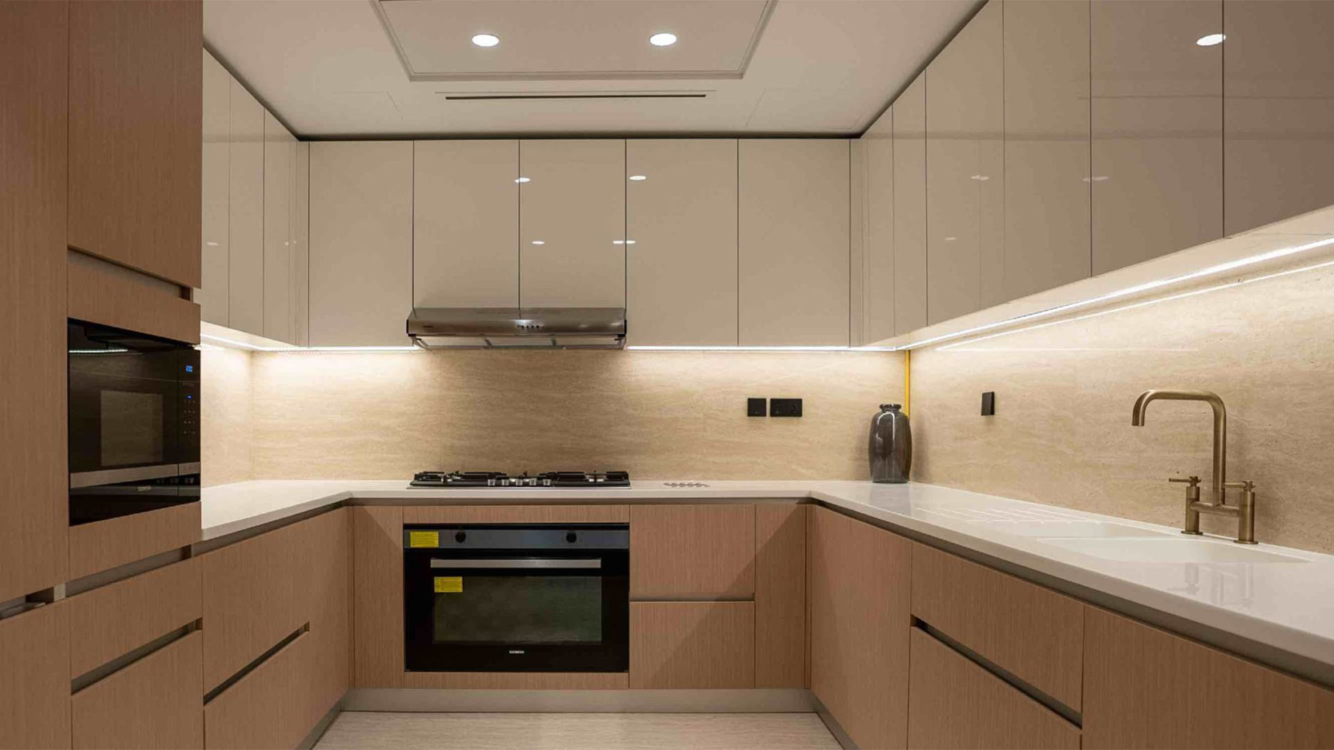 Reem Nine — apartments from SAAS Properties on an island in Abu Dhabi